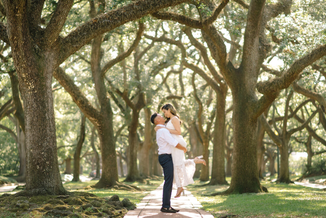 Engagement session at North blvd, St. Thomas University