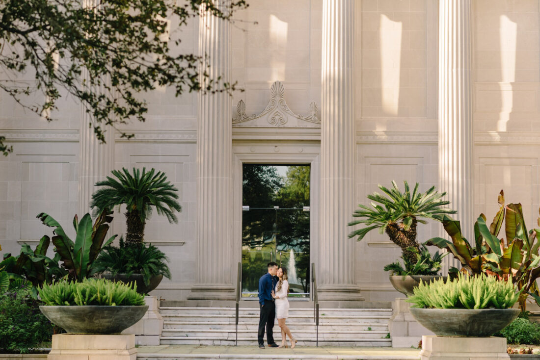 Fun engagement session at The Menil collection